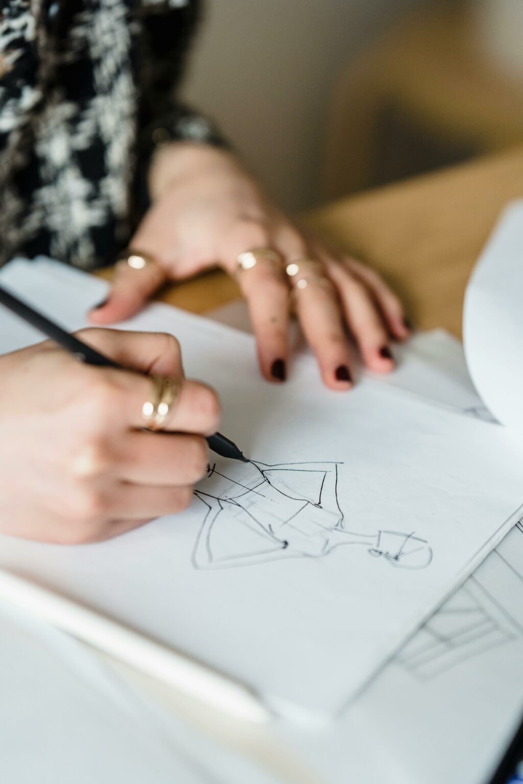 Drawing Poses Through Digital Art Techniques